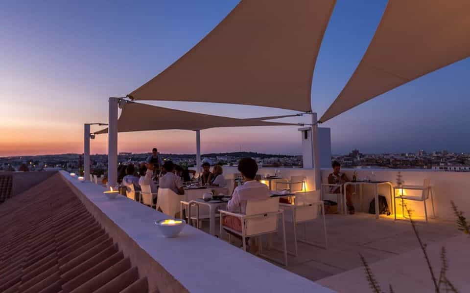 Les plus beaux Rooftops à la vue sublime pour profiter de l’été 2020 en ...