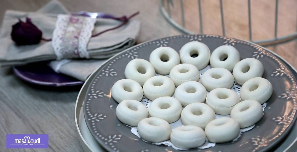 Recette kaak warka dentelle : By Masmoudi Patisserie