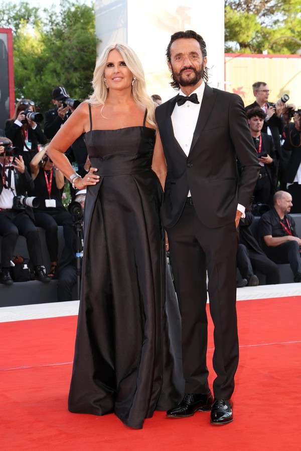 MOSTRA DE VENISE 2022 : RED CARPET DE LA CÉRÉMONIE D’OUVERTURE